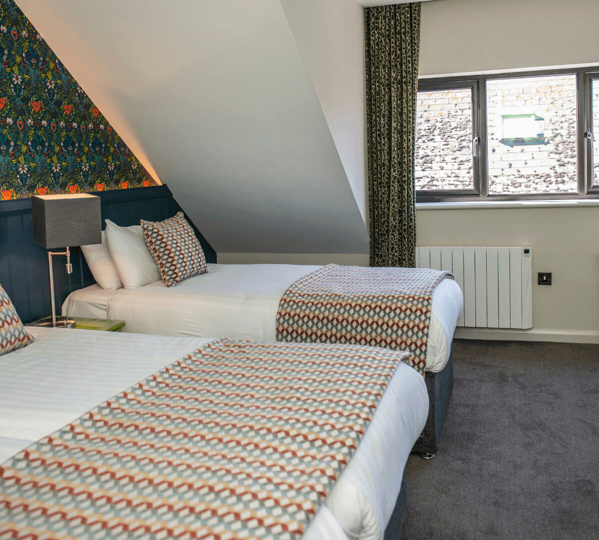 Triple Rooms | Hotels with Triple Rooms | Crown Quarter Hotel