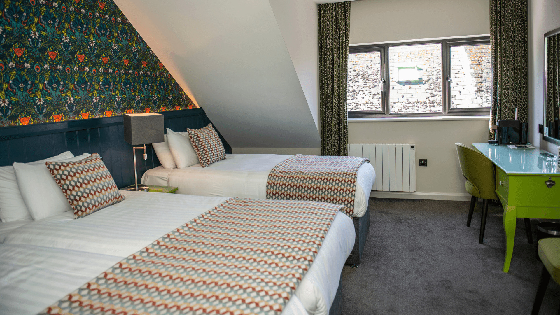 Triple Rooms | Hotels with Triple Rooms | Crown Quarter Hotel