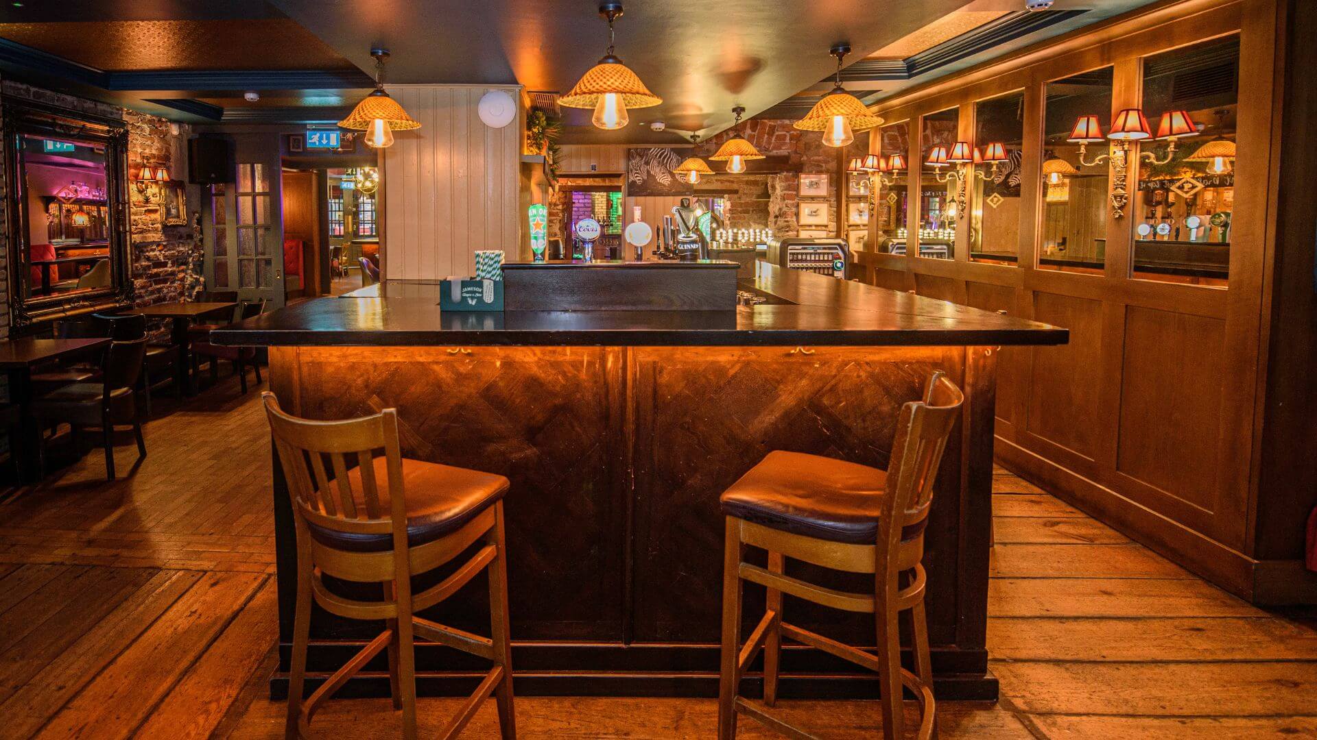 Crown Front Bar | Wexford Live Events | Crown Quarter